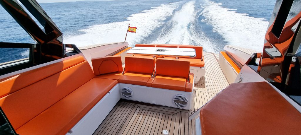 EVO R43 | Moby Dick Boats